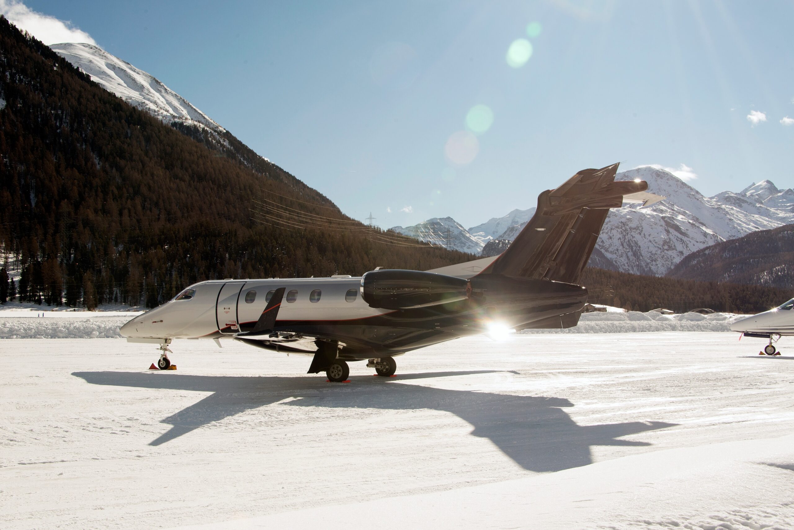 Complete Guide To Private Jet Manufacturers | Craft